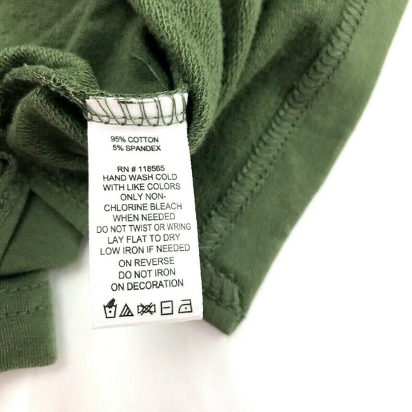 The Quaker Factory | Tops | Nwt Quacker Factory Size S Bling Sweatshirt ...